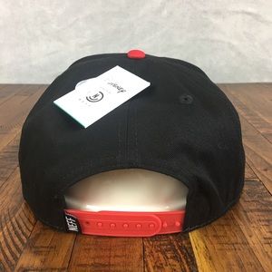 Neff | Accessories | New Neff Disney Mickey Mouse Blocks Hat Snapback ...